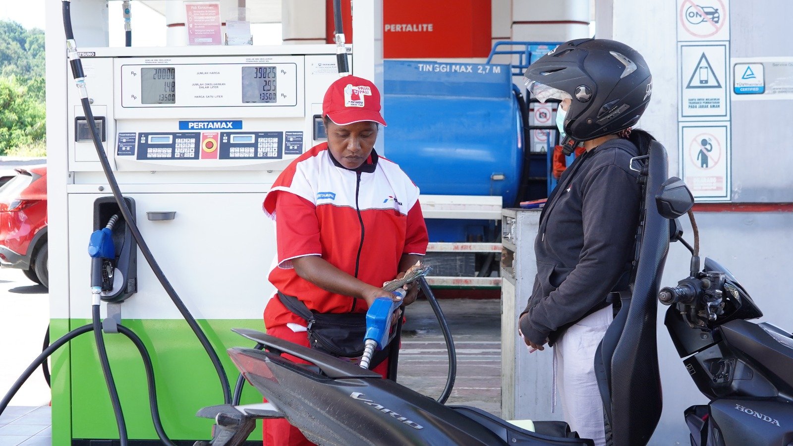 Per 1 Oktober 2024, Pertamax Series dan Dex Series Turun Harga di Papua Maluku - Pusar Timur