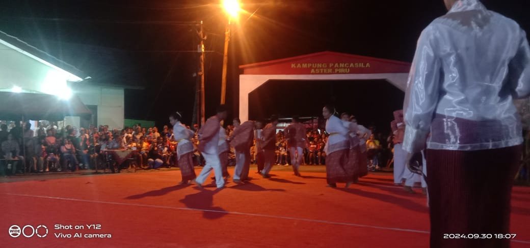 Serambi Hatusua Juara Lomba Tari Katreji - Pusar Timur