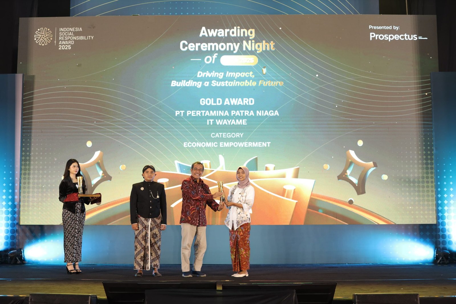 Pertamina Patra Niaga Regional Papua Maluku Raih 3 Penghargaan CSR di ISRA 2025 - Pusar Timur